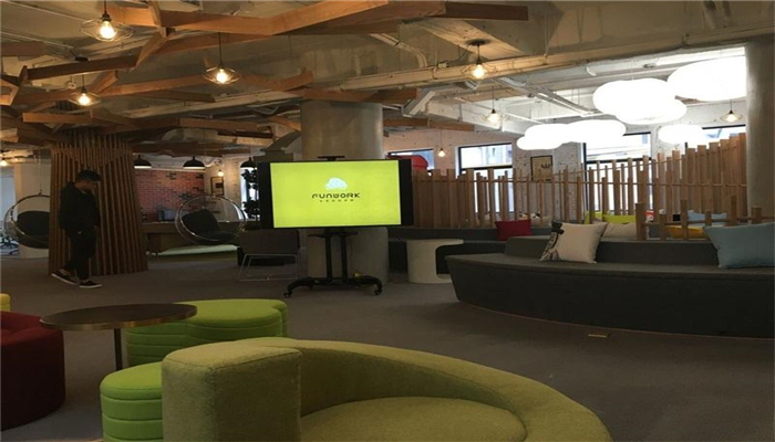 上海Dobe-Space (德必外滩WE)联合办公空间工位出租-Dobe-Space (德必外滩WE)共享办公室场地租赁-Dobe-Space (德必外滩WE)众创客空间孵化器出租